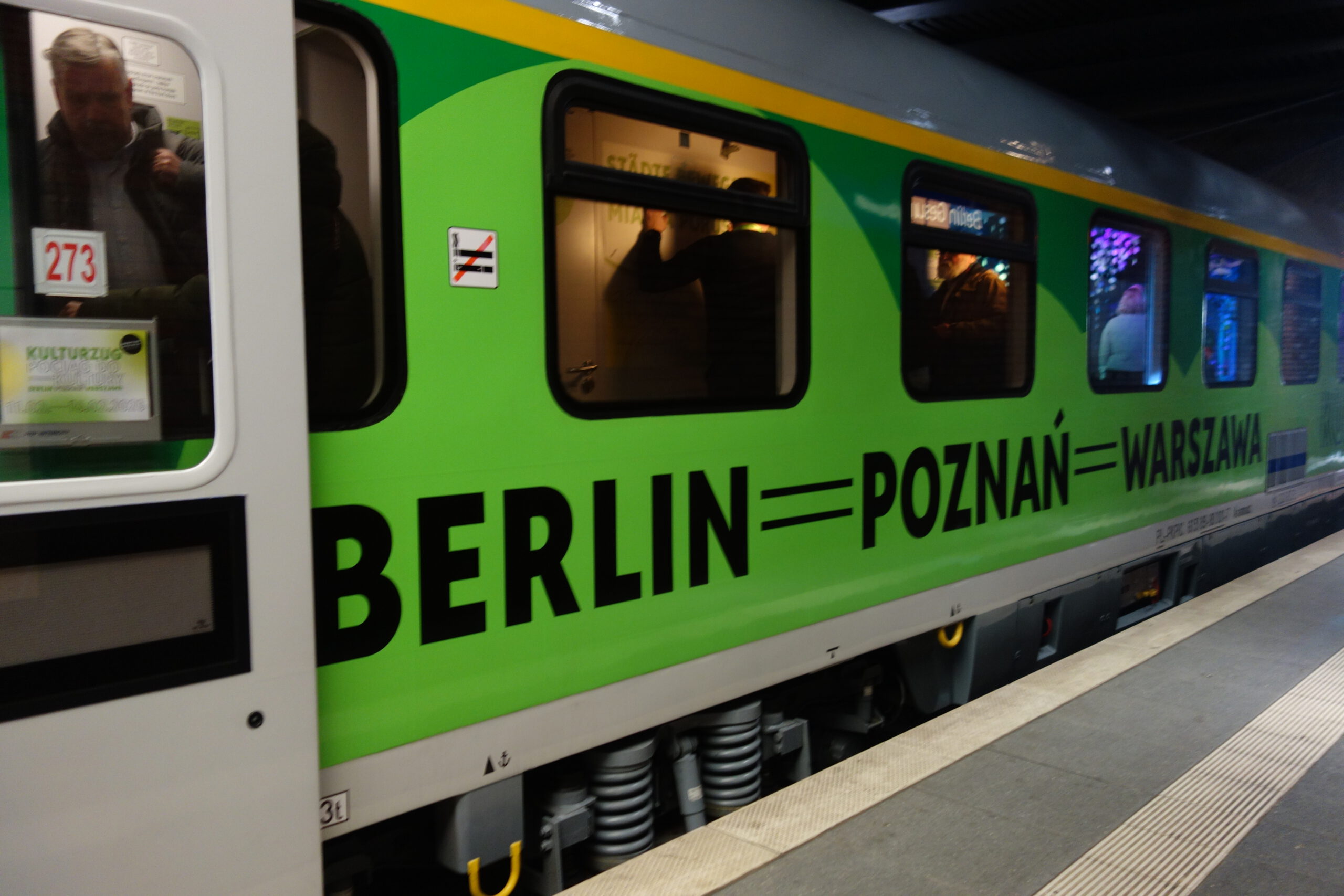 Faszinierend Berlin Nach Warschau Bildnull